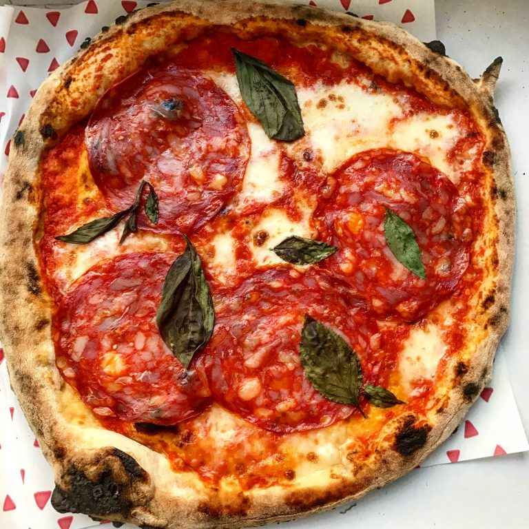 Great Napoli style pizza in Stockholm at Meno Male – Foodetc cooks ...