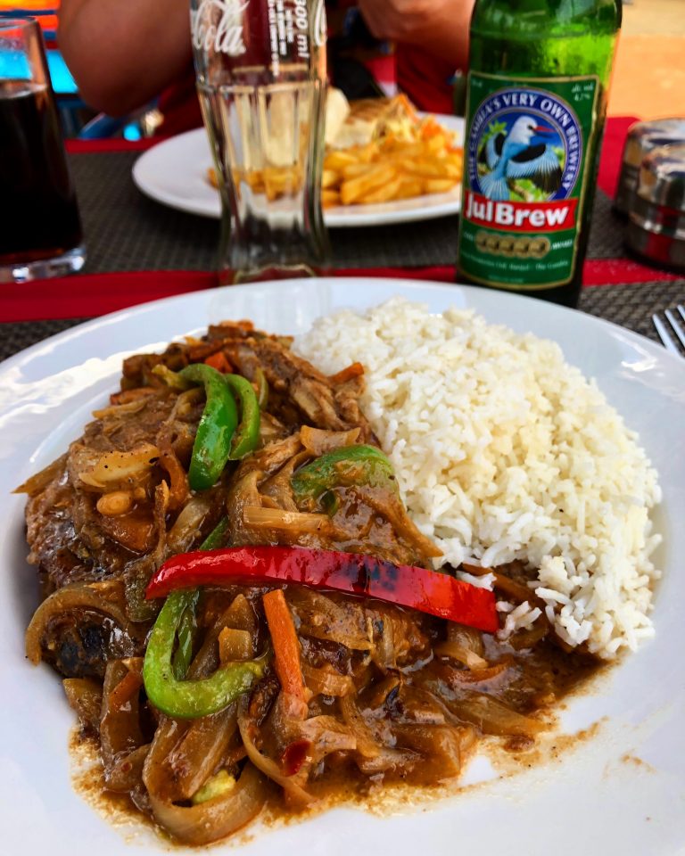 chicken yassa restaurant gambia – Foodetc cooks – food, recipes and travel
